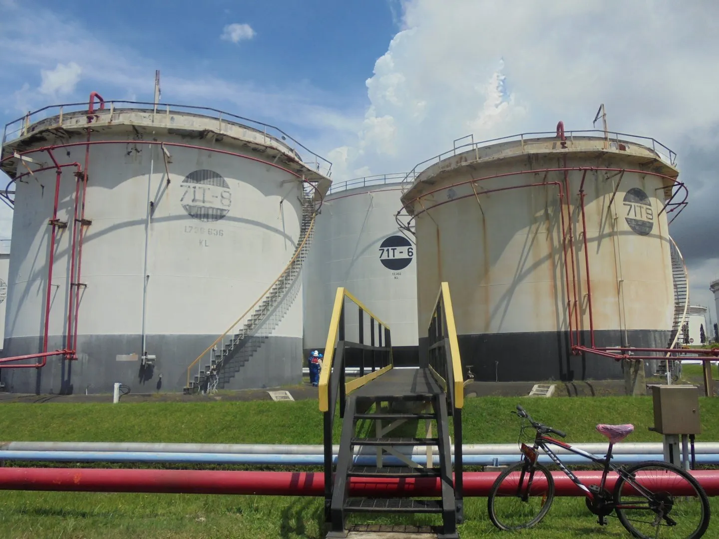 Kursus: Engineering Design TANK OIL STORAGE & ANALYSIS. (Online and ...